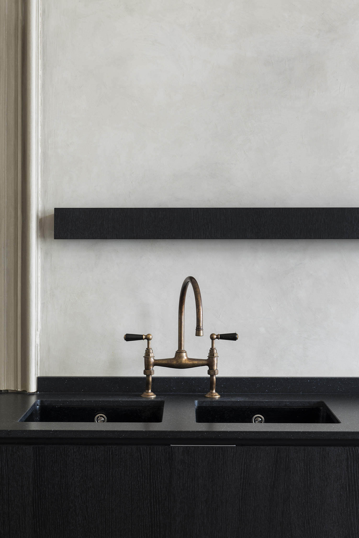 Mortex – walls and decoration – Beal International